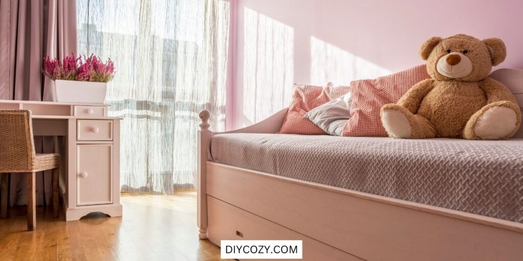 29 Best Girly House Ideas - DIYCozy: Nails, Decor, DIY, Gardening, Holidays