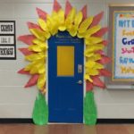 15 Summer Door Decorations Classroom Ideas - DIYCozy: Nails, Decor, DIY ...
