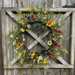 19 Inspiring Farmhouse Gate Ideas For Charming Entrances - DIYCozy ...